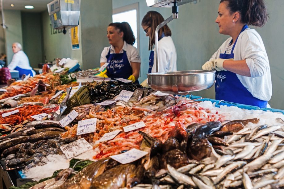 Tips for Visiting Spain's Costa Brava with Kids | Ciao Bambino!