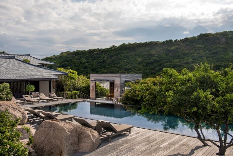 11 Luxury Hotels and Resorts for Digital Detox Retreats | Ciao Bambino!